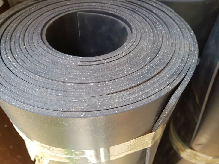 GUMA NBR OLEJOODPORNA 5 mm promocja mata gumowa - ERLI.pl