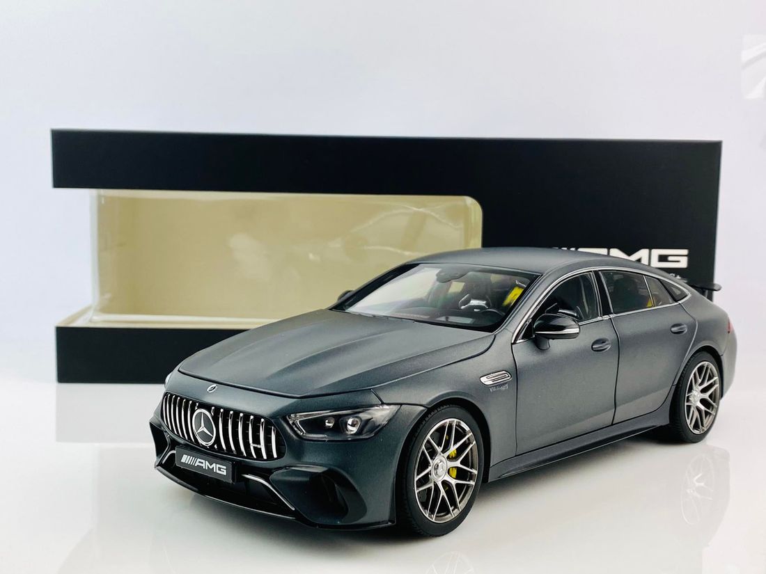 Mercedes AMG GT 63 S 4Matic+ (C290) matt-grey with Aero-Paket Norev 1: ...