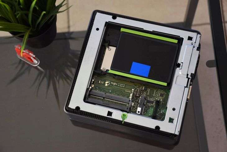 Mini PC Fujitsu Q920 i5-4570T 4GB 120GB SSD W10 - ERLI.pl