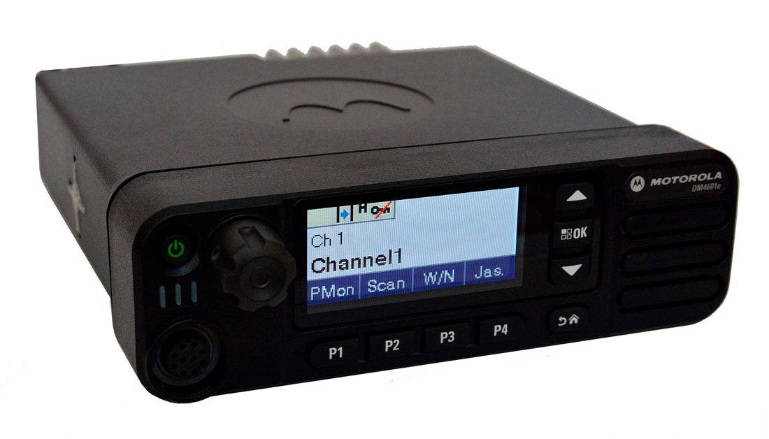 Radiotelefon Motorola DM4601E VHF MOTOTRBO 25W - ERLI.pl