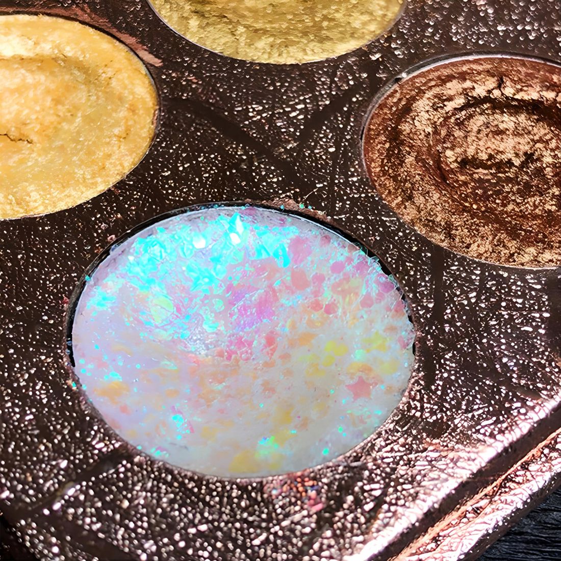 PALETA CIENI DO MAKIJAŻU OCZU POWIEK MAKEUP ZESTAW 35 KOLORÓW - ERLI.pl PALETA CIENI DO MAKIJAŻU OCZU POWIEK MAKEUP ZESTAW 35 KOLORÓW - ERLI.pl