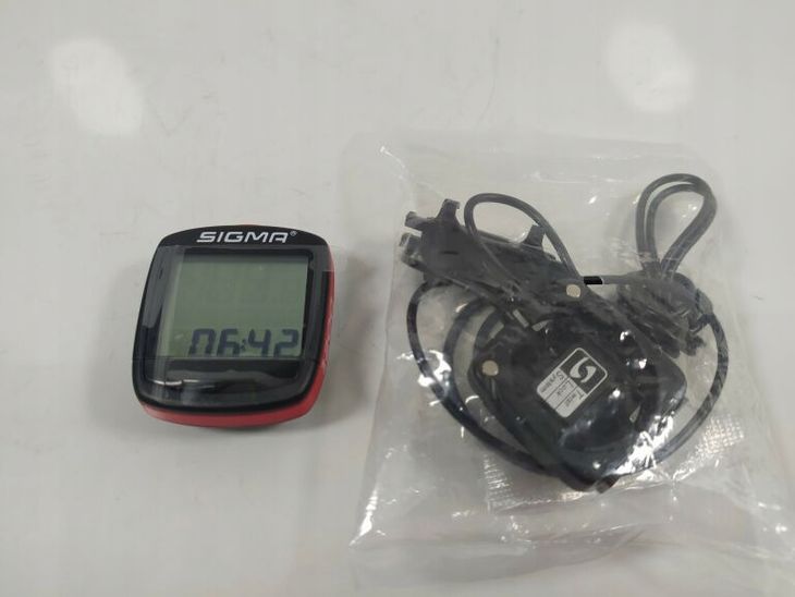 Licznik rowerowy SIGMA BC 1200 przewodowy czarny - ERLI.pl