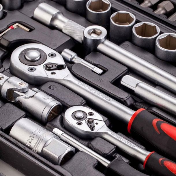 ZESTAW KLUCZY NASADOWYCH KLUCZE NASADOWE TORX 108 - ERLI.pl