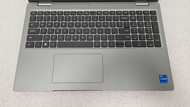 Stacja Graficzna DELL Precision 3580 i5-1340P 16 512SSD RTX A500 FHD ...