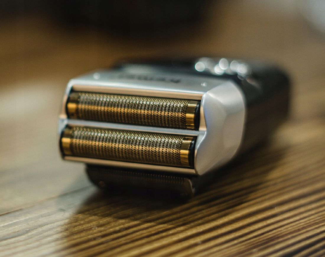 Golarka męska elektryczna foliowa Kemei maszynka - ERLI.pl