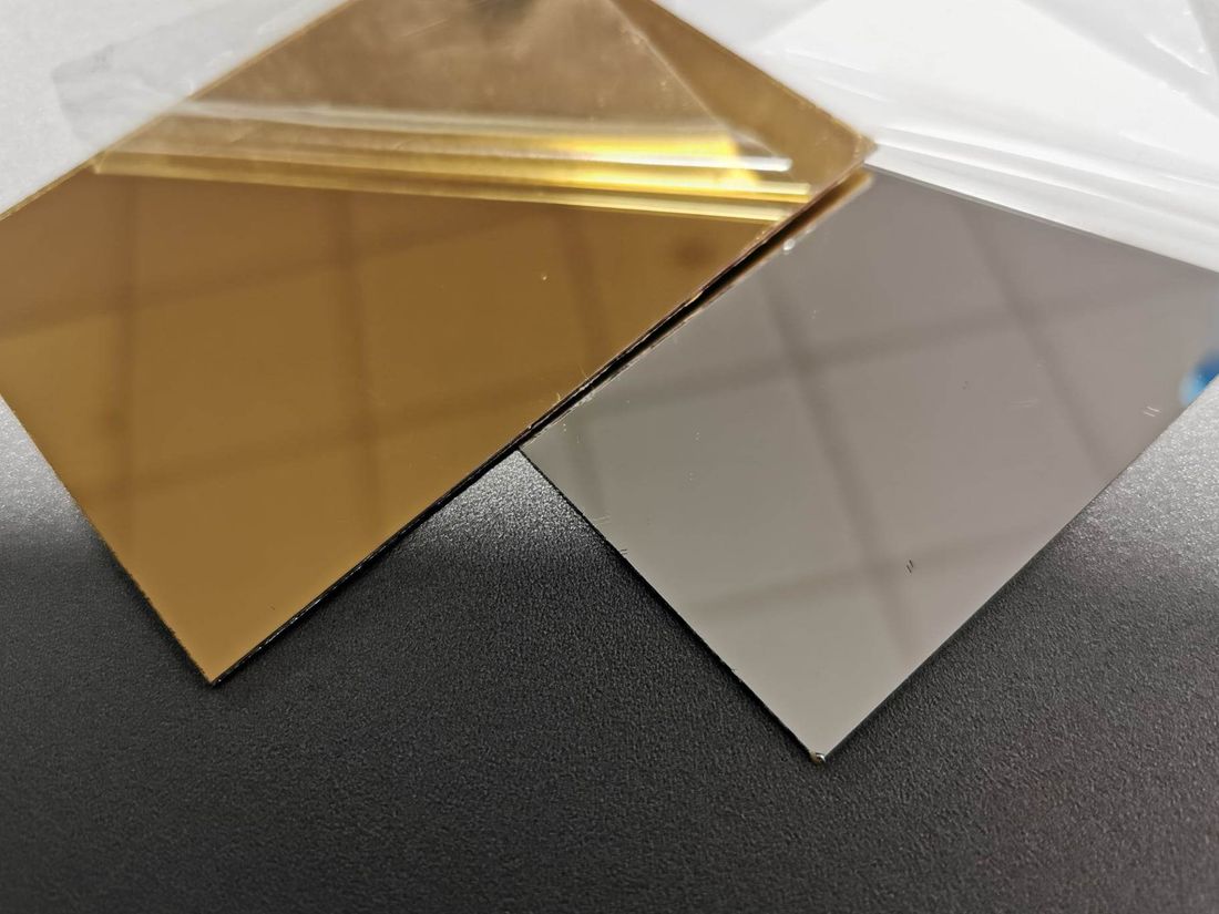 Plexi lustro złote grubość 0,8mm z taśmą samoprzylepną - ERLI.pl