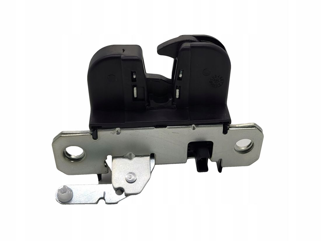 ZAMEK BAGAŻNIKA Tylnej Klapy VW PASSAT KOMBI VARIANT B5 FL 2000 -> 2005 – 215157835 - ERLI.pl