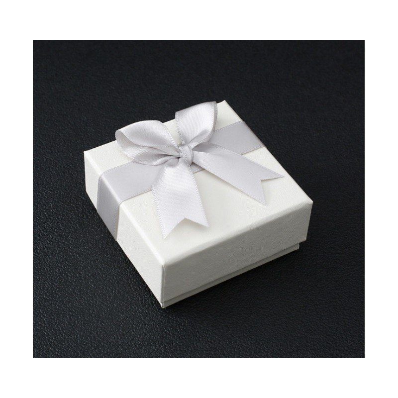 pude-ko-ozdobne-na-bi-uteri-z-okienkiem-7-5-cm-x-7-5-cm-12szt